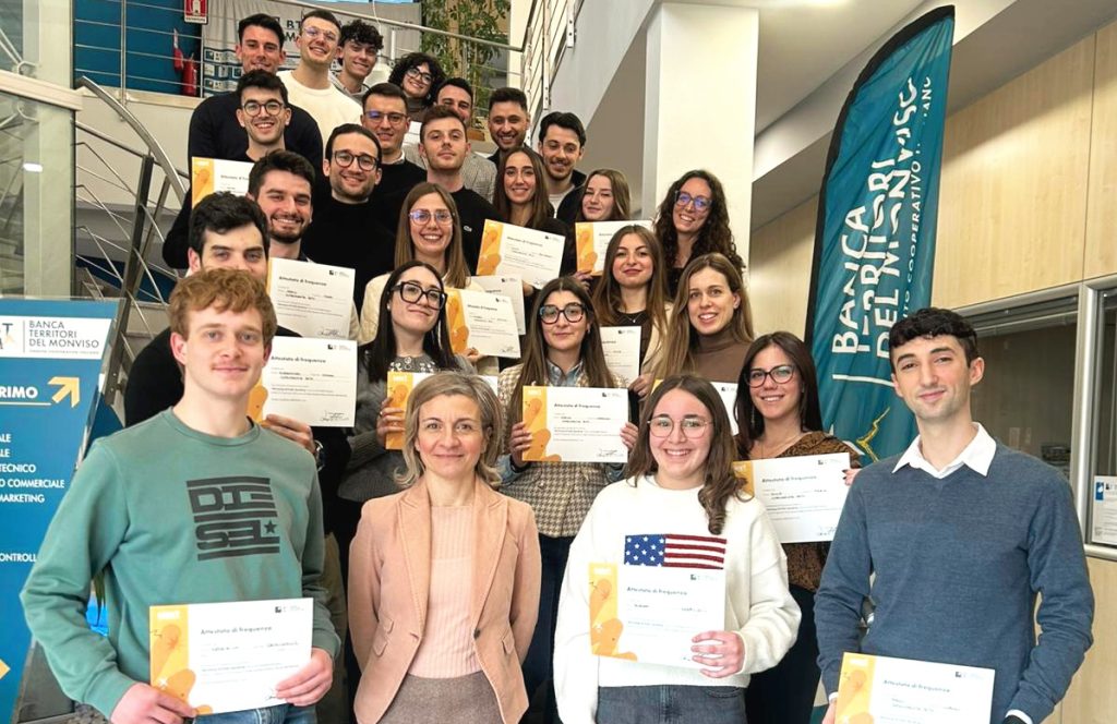 Successo per l'evento di public speaking di Next BTM Young - Il ...