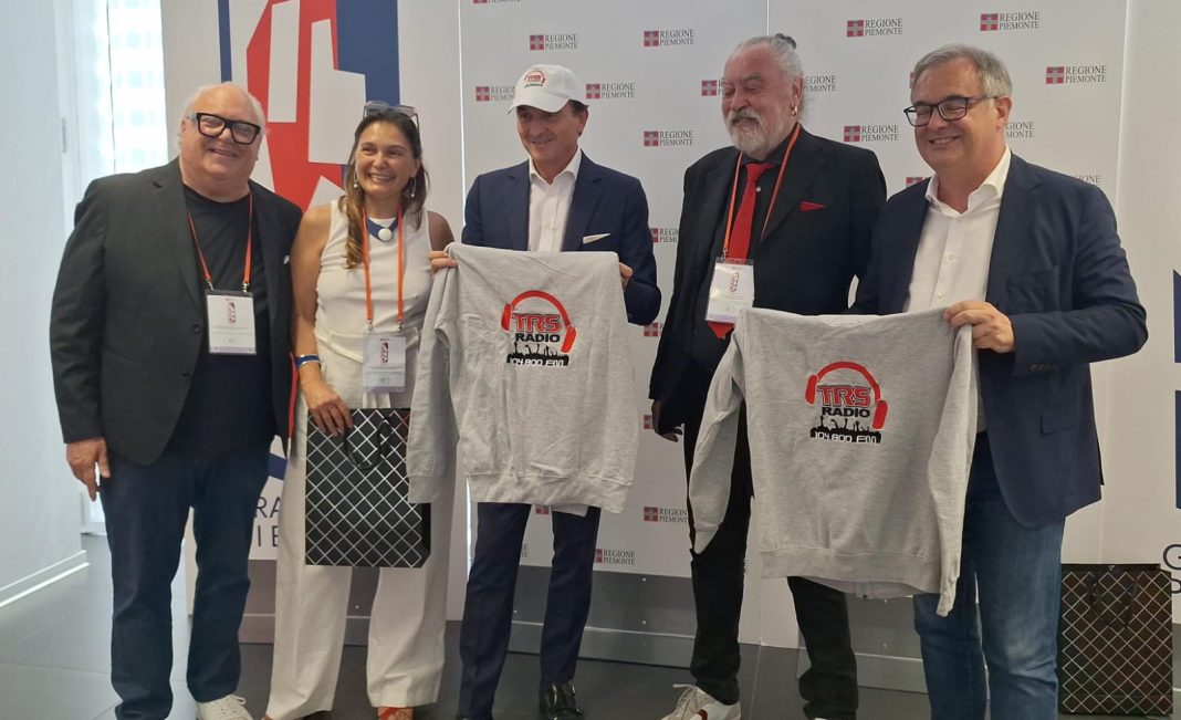 TRS Radio festeggia 50 anni, ricevuta da Cirio in Regione - Il ...